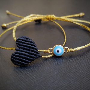 ΣΕΤ ΧΡΥΣΟ ΒΡΑΧΙΟΛΙ ΜΕ ΜΑΥΡΗ ΜΑΚΡΑΜΕ ΚΑΡΔΙΑ ΚΑΙ ΜΑΤΙ - Julias Collection